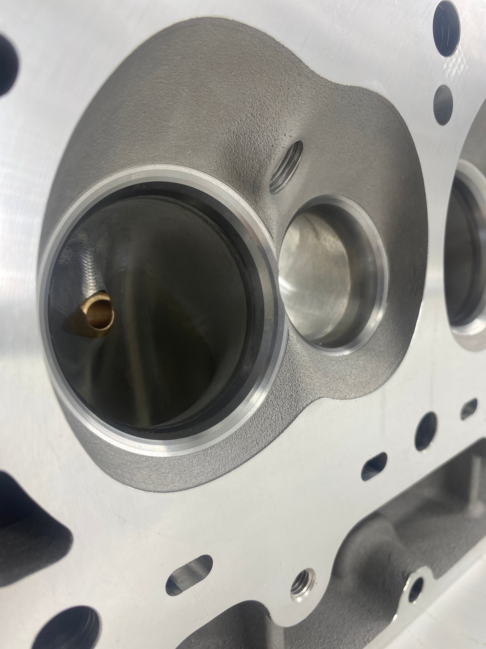 5.3L Cathedral Small Bore | Factory Mast | As Cast | Cylinder Head - S ...